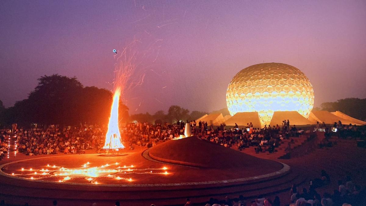 Auroville marks birth anniversary with bonfire celebrations - The Hindu